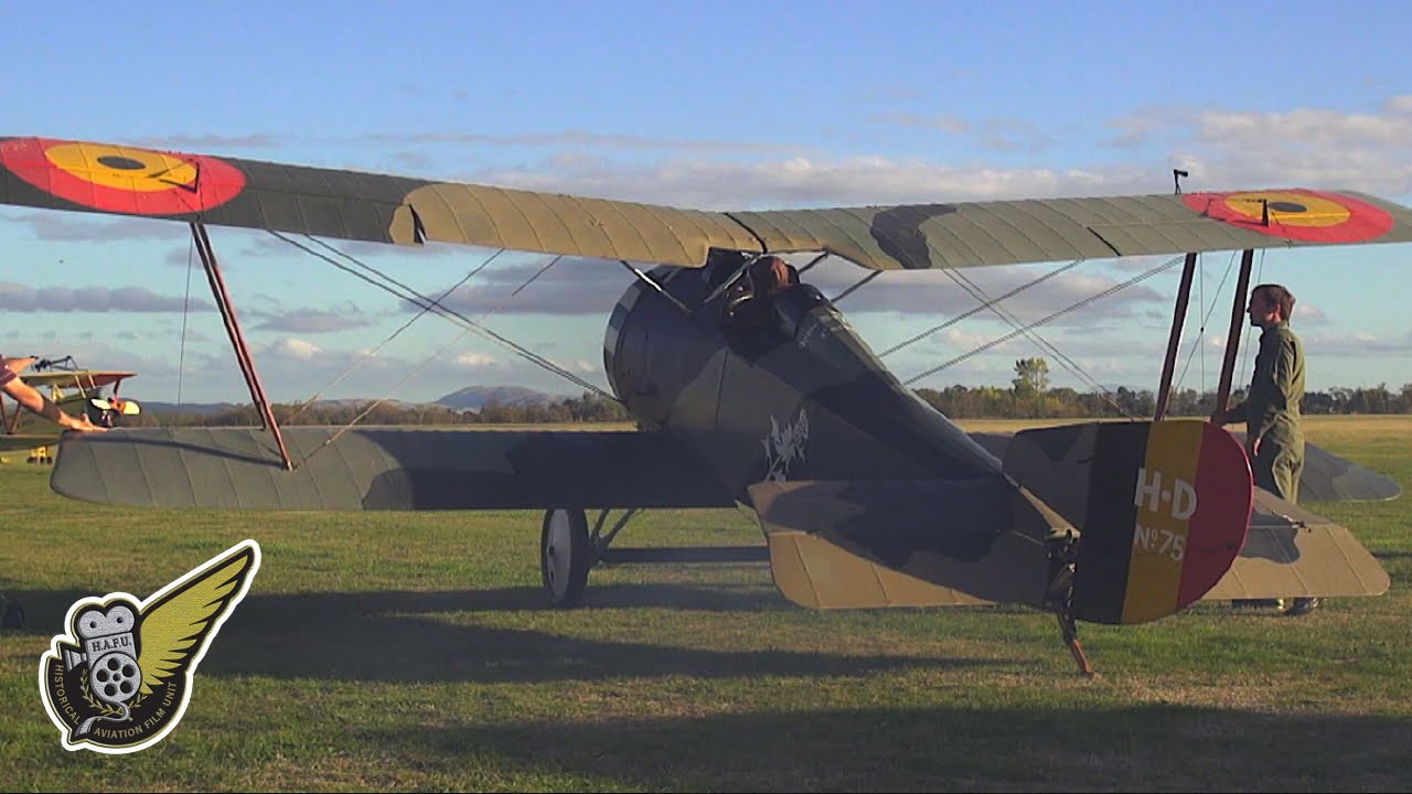 TVAL's 1917 French Hanriot HD.1 aircraft in Belgian colours - YouTube