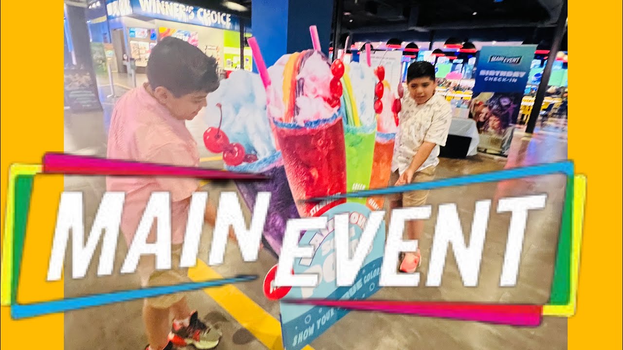 MAIN EVENT Laredo tx den and roy playing bowling!!! - YouTube