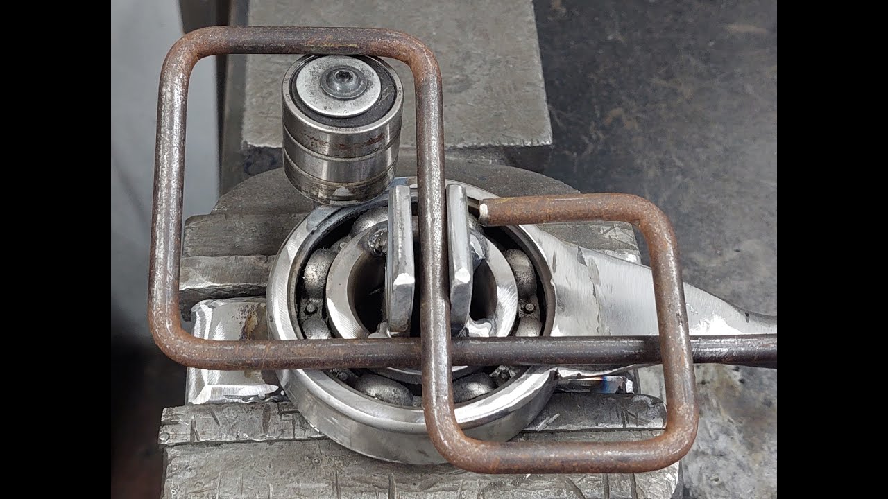 Simple Homemade Metal Bender - YouTube