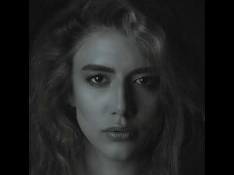 BLACK & WHITE - #35 B.U.T magazine