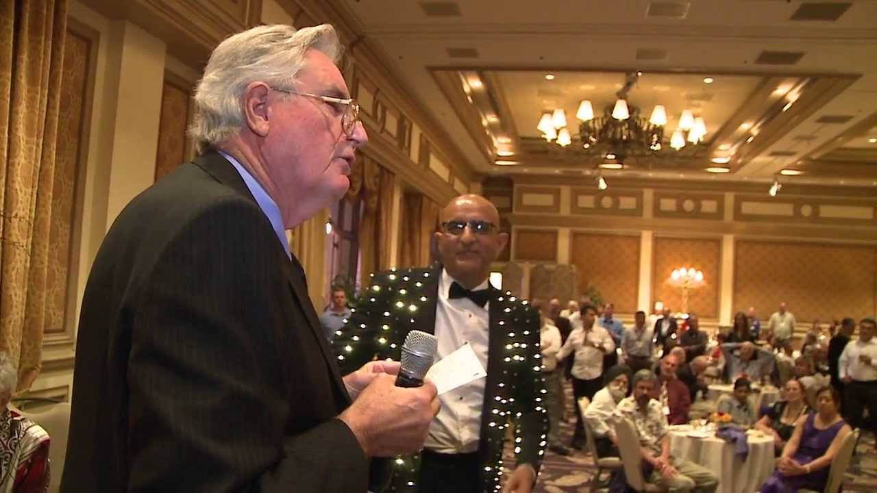 Professor Emeritus Edward L. Wilson's 80th birthday in Las Vegas - YouTube