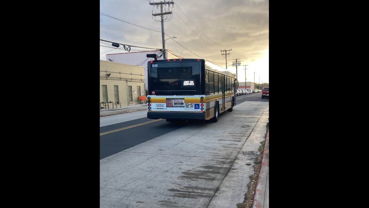 Thebus Honolulu Route 81 EXPRESS! Waipahu Gillig Low Floor 40 ft Bus ...