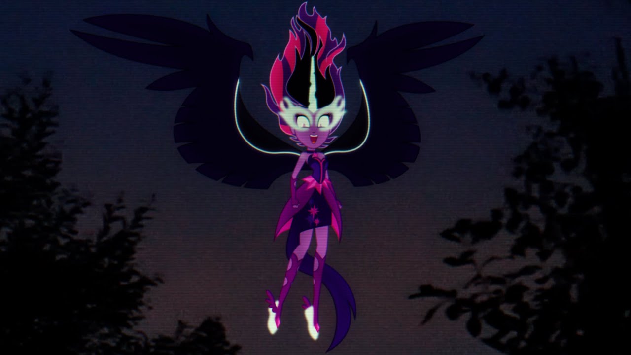 Unexpected Appearance of Midnight Sparkle (MLP in real life) - YouTube
