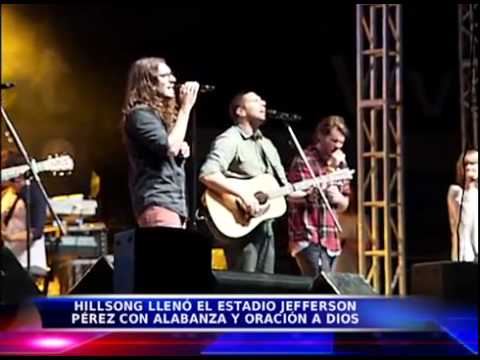 Hillsong united Live en cuenca Ecuador con JD y Chris Mendez - YouTube