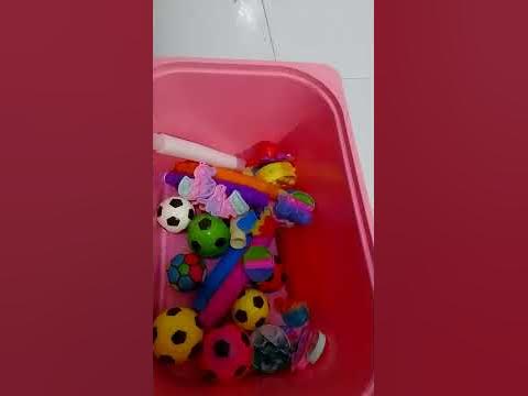 organized my fidget bin - YouTube