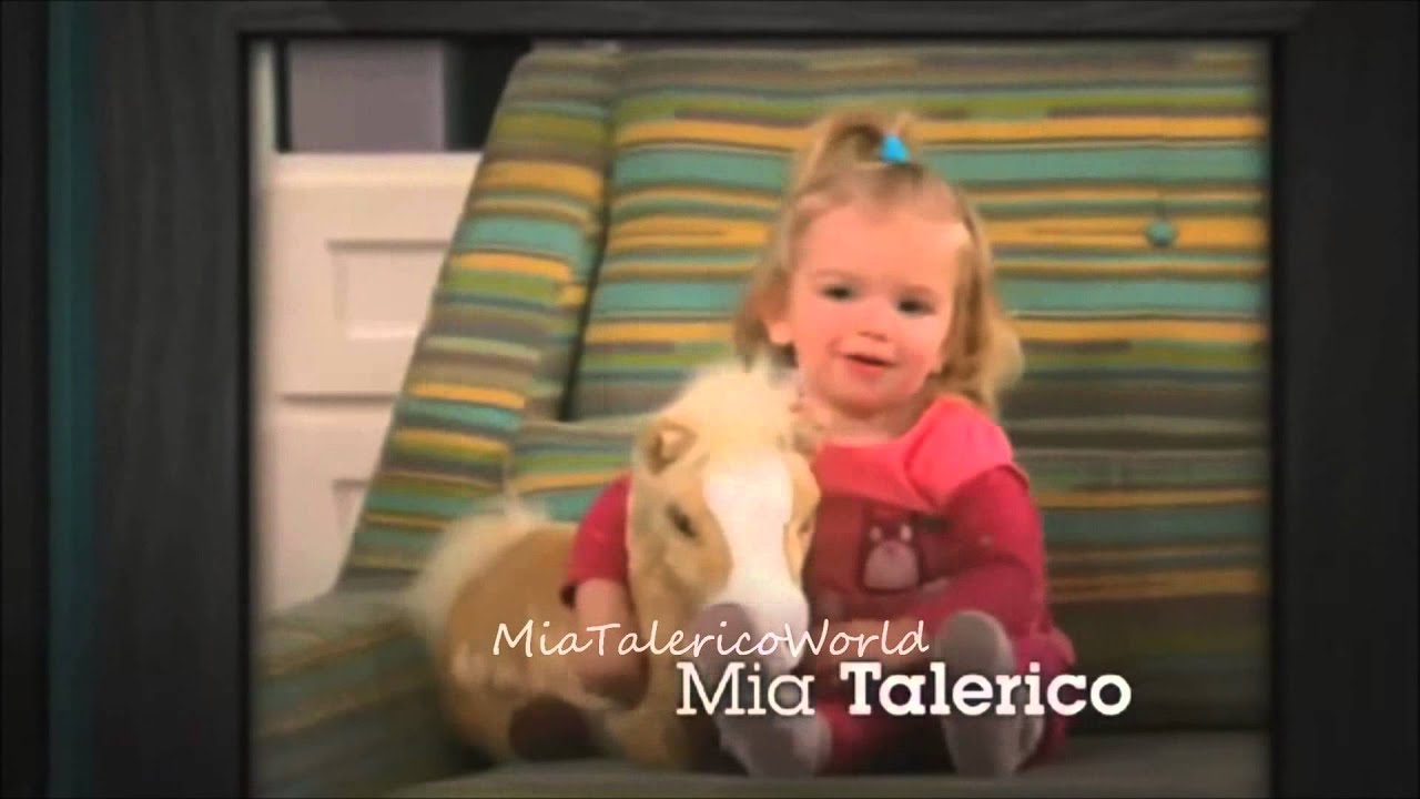 Good Luck Charlie Season 1 Opening [HD] - YouTube