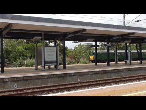 Ashford International Railway Station including Class/Unit 201001 ...