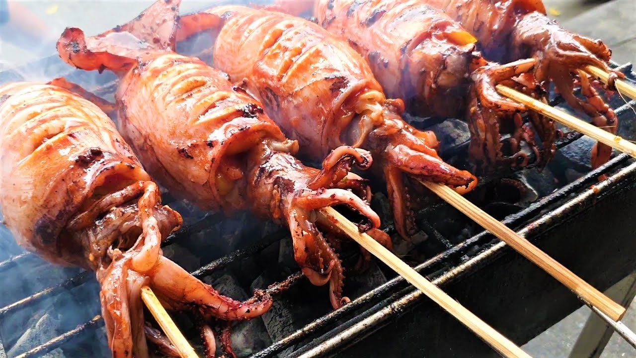 Filipino Street Food | GIANT Grilled Squid | SEAFOOD - YouTube