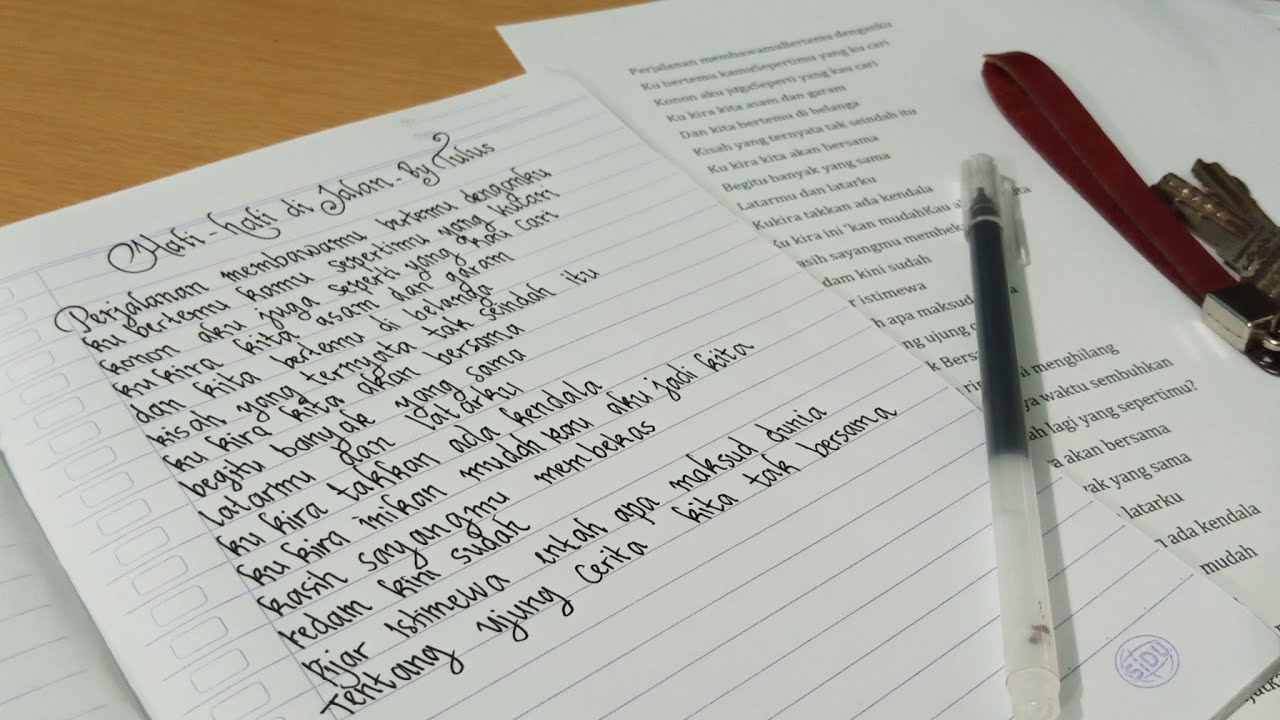 Tulisan Miring kekiri Menulis lirik lagu Tulus Hati hati dijalan - YouTube