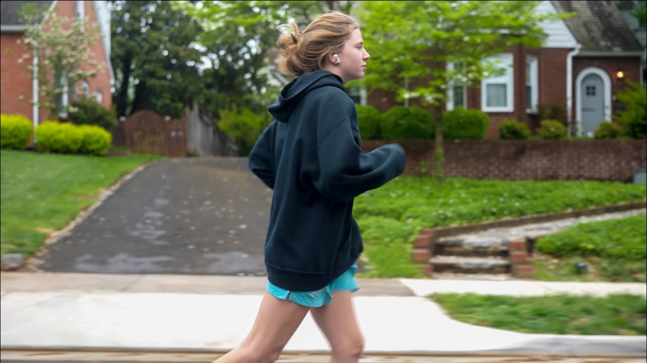 A Cinematic Running Short Film - shot on SONY A7 IV - YouTube