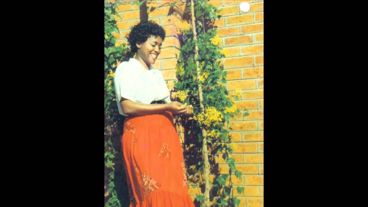 Justice Madeya-Chikondi Cheni Cheni (2) - YouTube