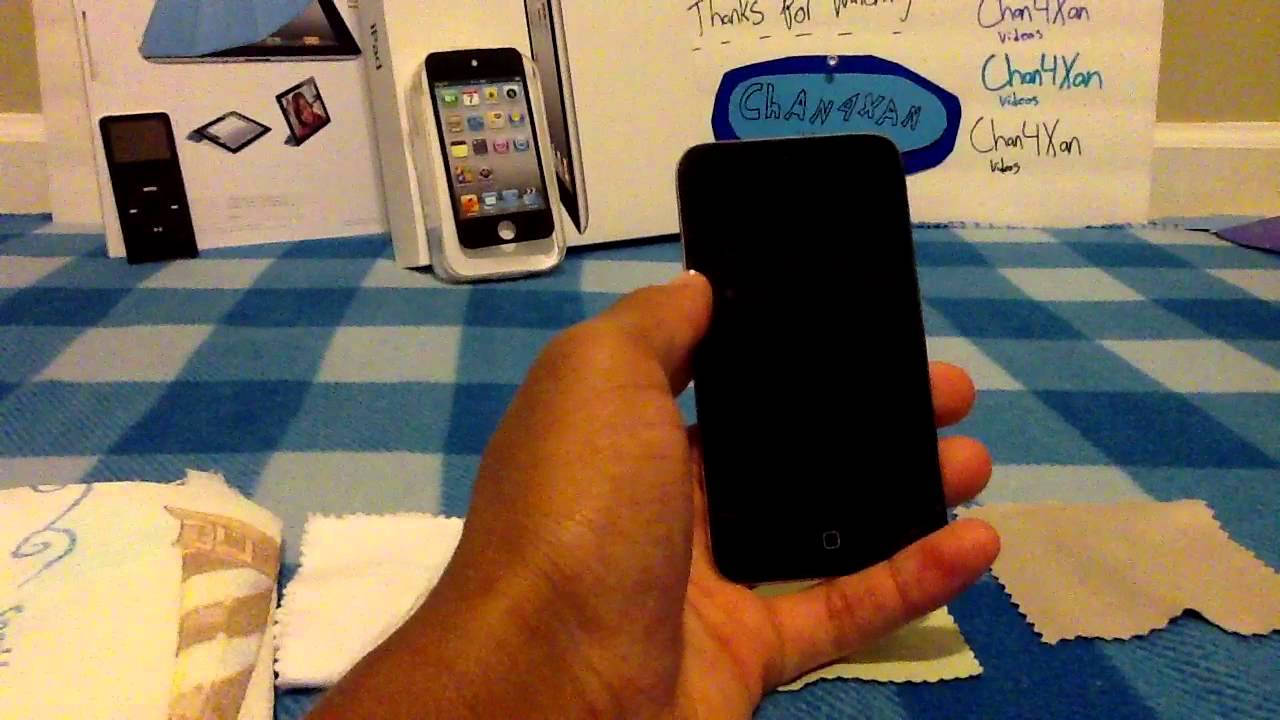 How To Clean Your IPod Screen - YouTube