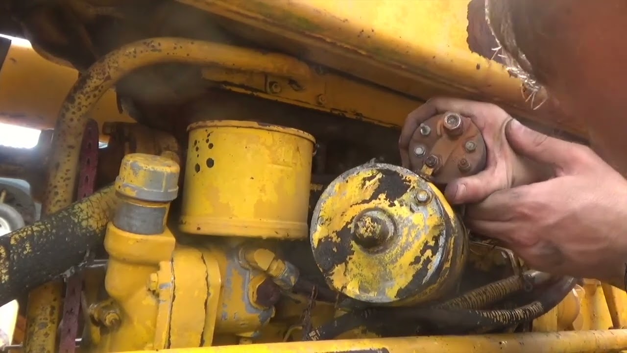 THEY WIRED THIS TRACTOR IN THE STUPIDEST WAY POSSIBLE! HANDLING ...