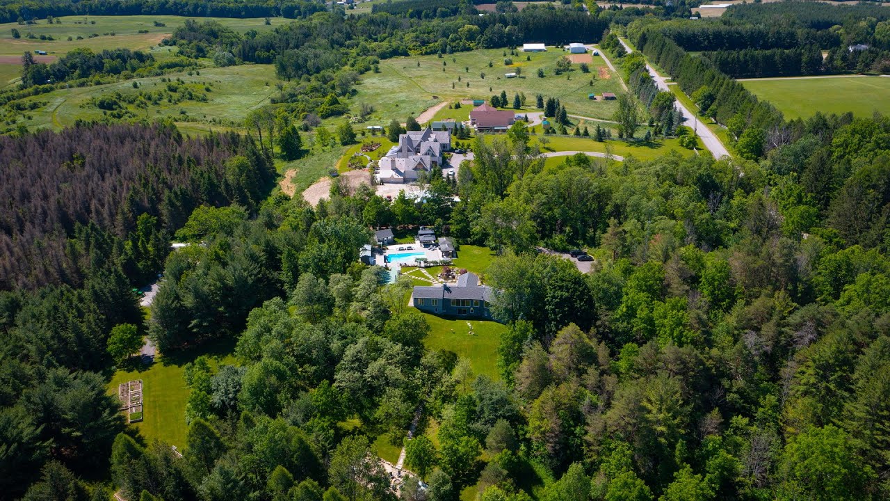 Just Listed, Resort-Like Property Overlooking the Oak Ridges Moraine ...