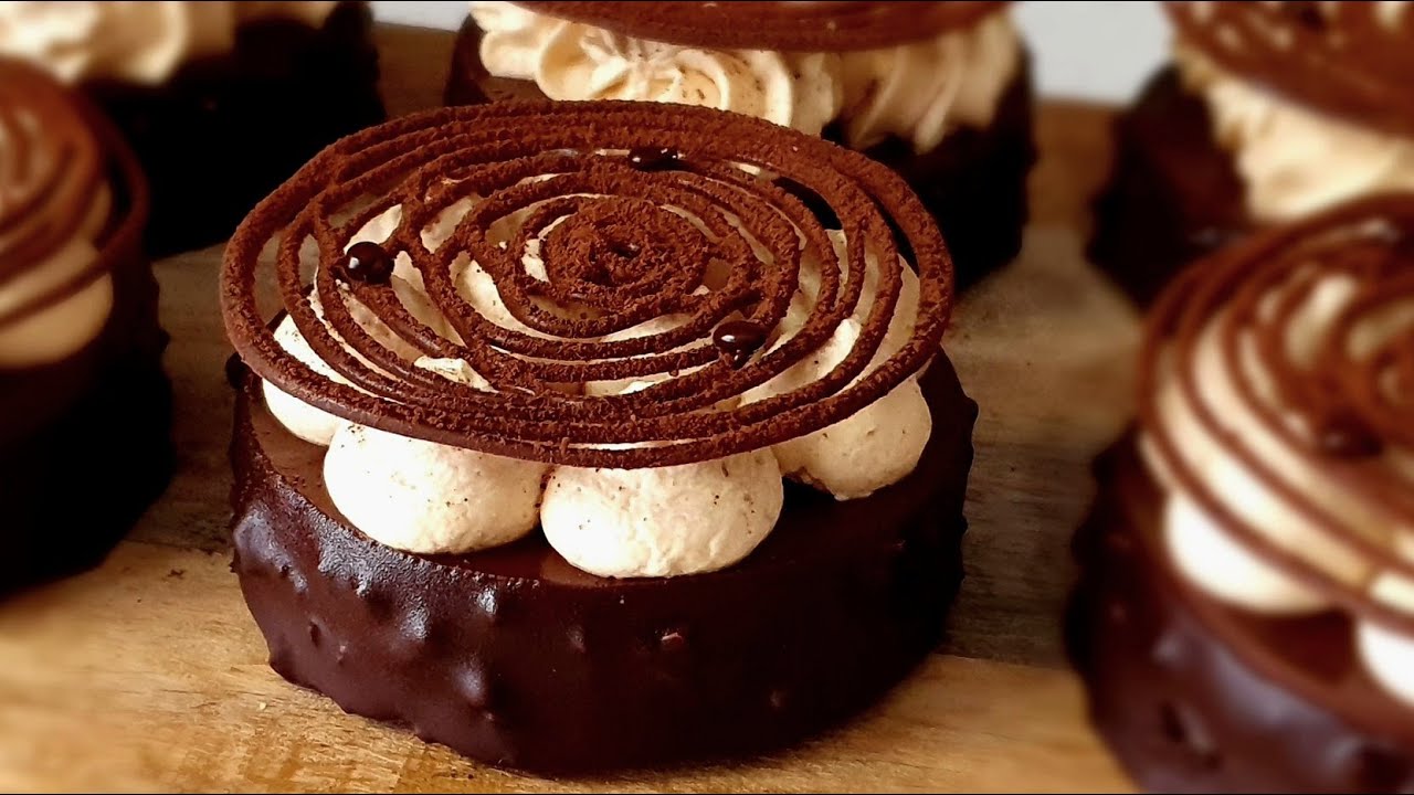 The New Chocolate Dessert Craze You Have To Try - YouTube