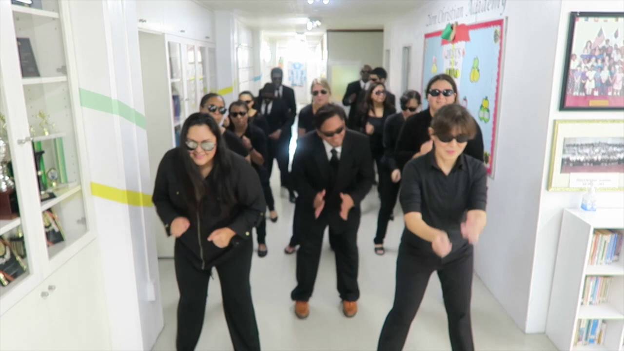 Men in black dance routine ( easy version) - YouTube