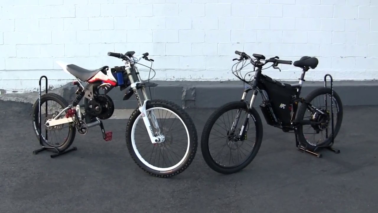 ELECTRIC SUPER BIKE RACE - THUNDER SS VS. MOTOPED GRZ - YouTube