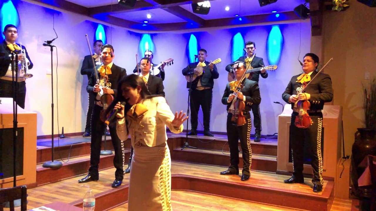 CANTANDO CON MARIACHI GARIBALDI YA LO SE | ESTEFANI LOPEZ - YouTube