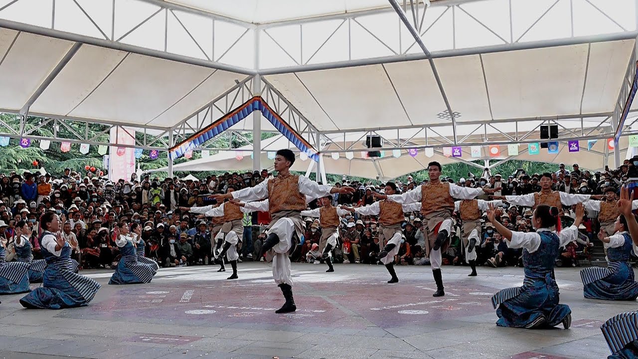 Tibetan dance, dance of the 2nd Lhasa Guozhuang Dance Competition ...