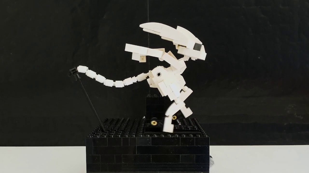 Ori and the Will of the Wisps loading screen Lego Automata - YouTube