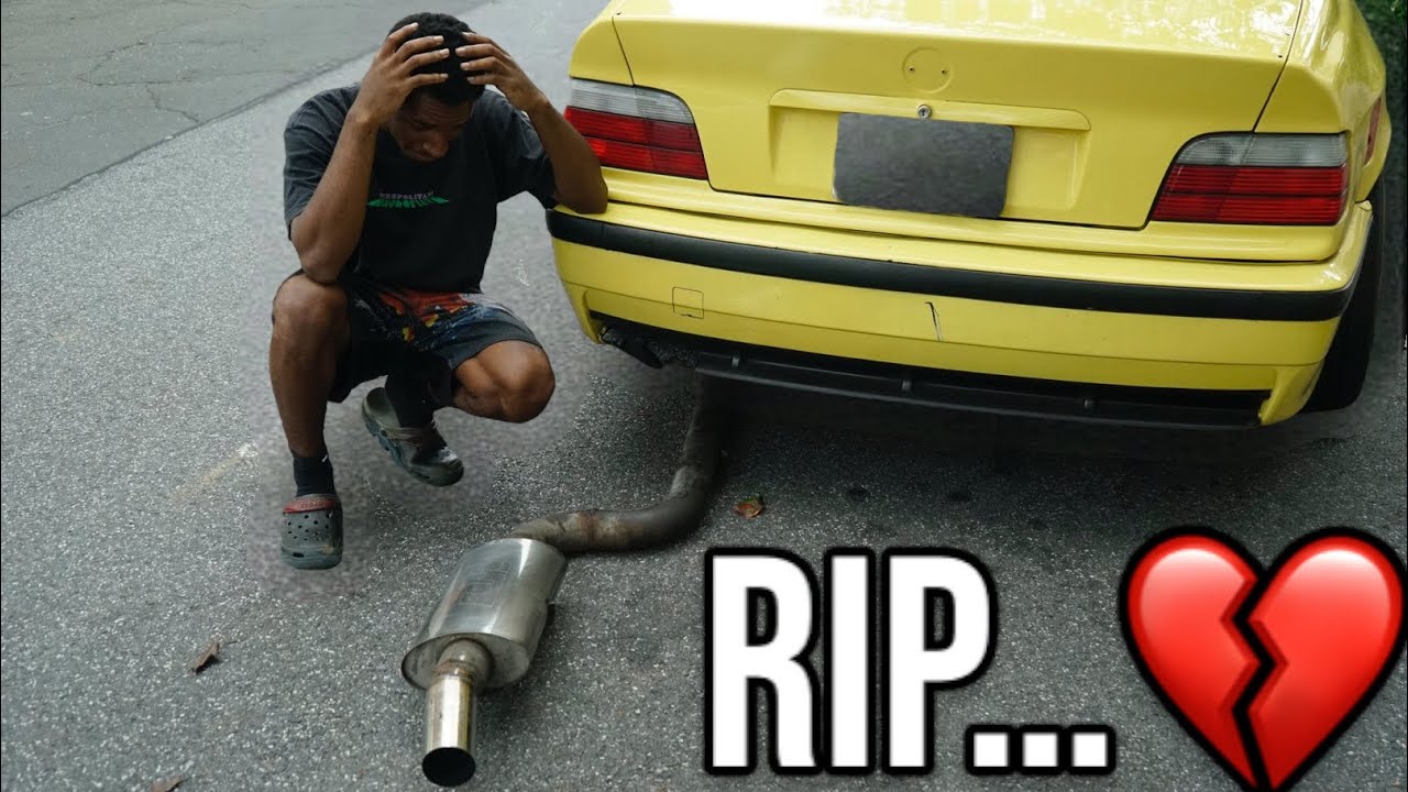 Breaking Down Again My Exhaust Fell Off My Car While Diving Fast - YouTube