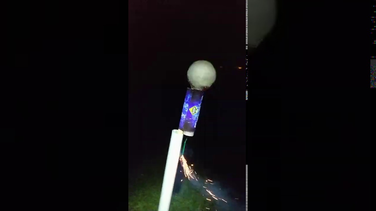 Pulsar 3” Shell Head Rocket By Diamond Fireworks - YouTube