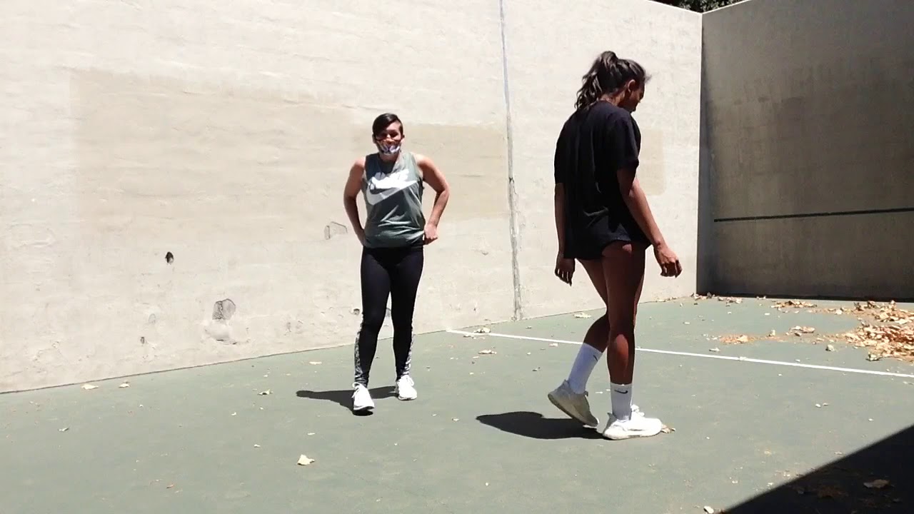 Volleyball approach footwork - YouTube