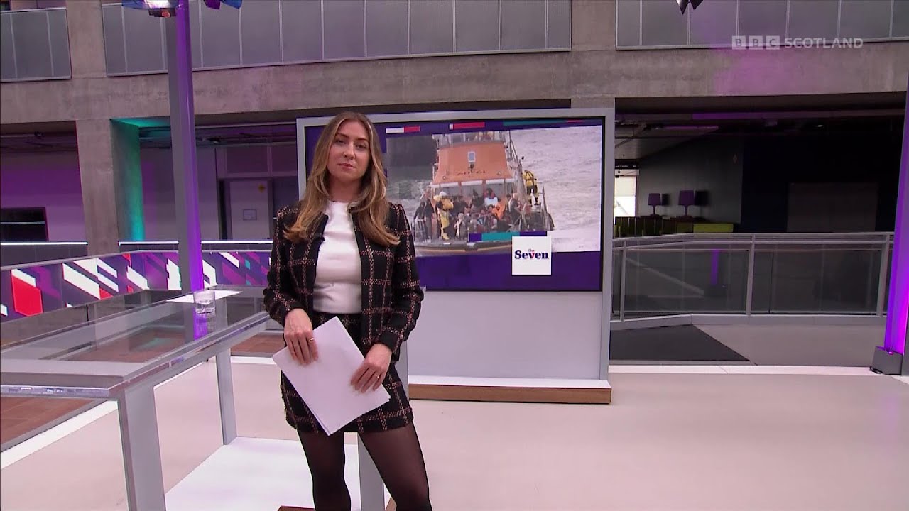 Sarah McMullan - Pantyhose The Seven 12Aug2023 - YouTube