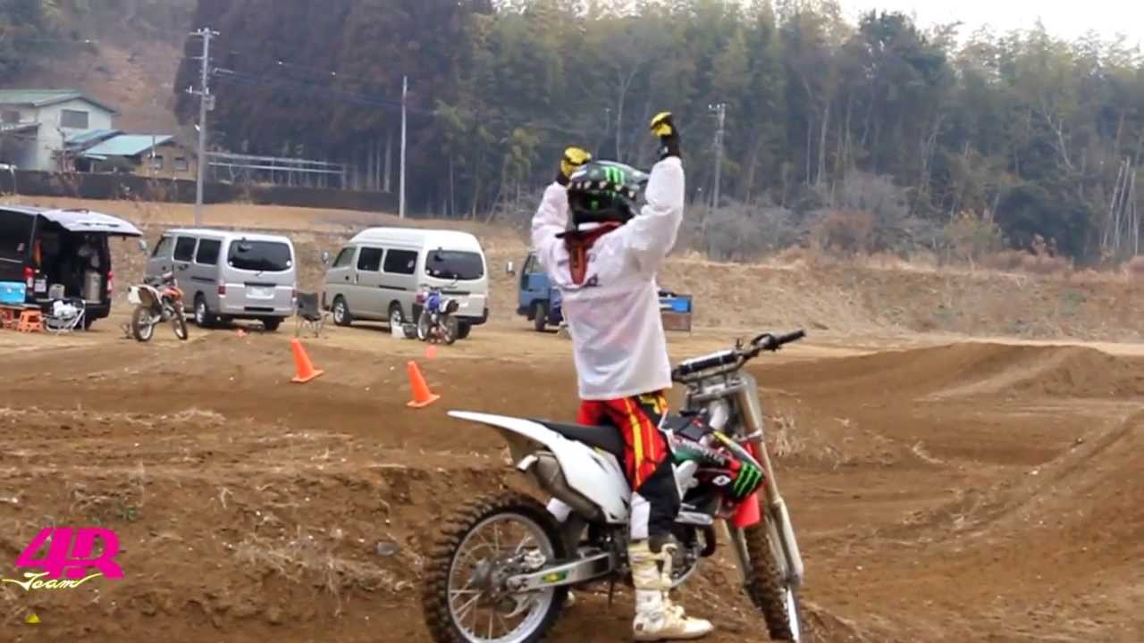 20140202 PRACTICE KX85 CRF450 Step jump - YouTube