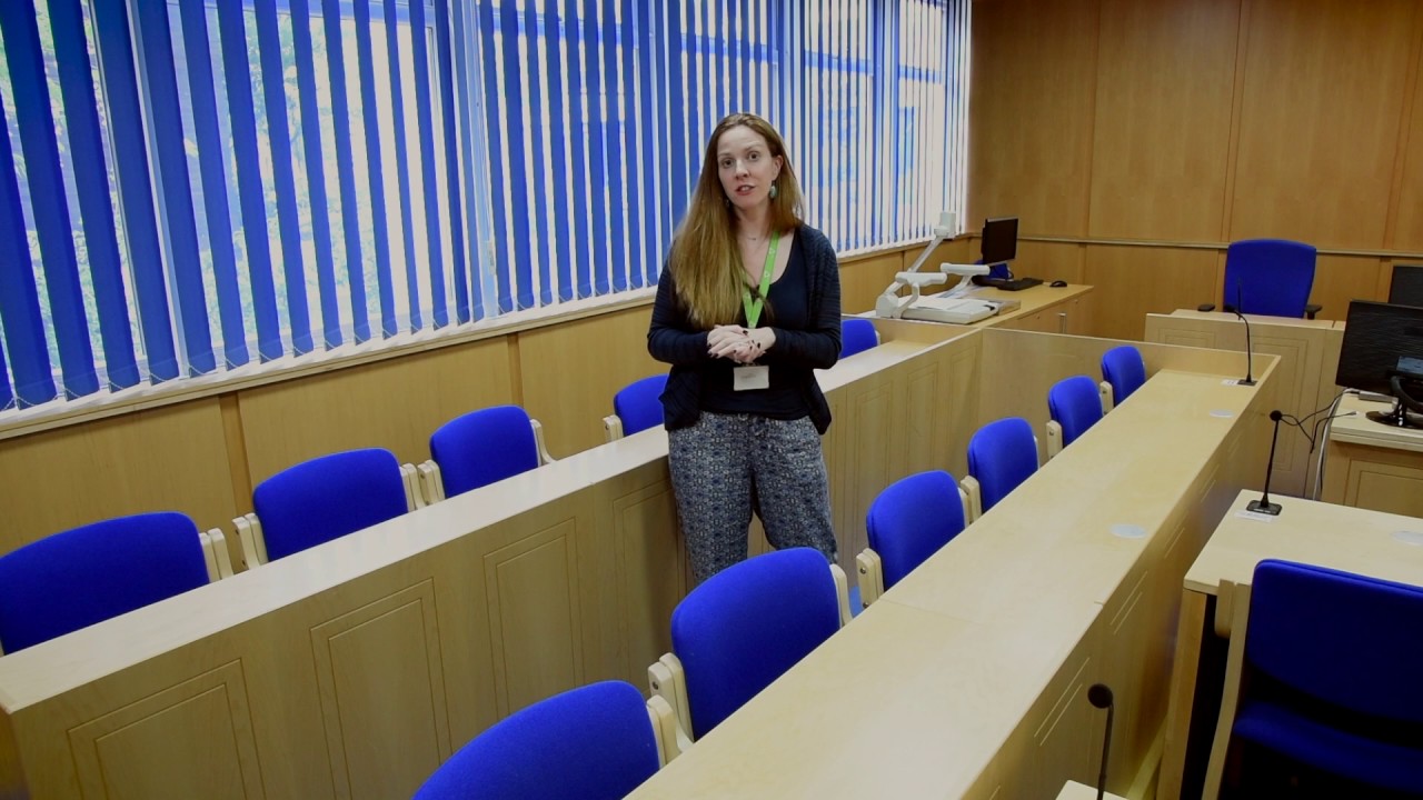 Mock courtroom facility at Teesside University - YouTube