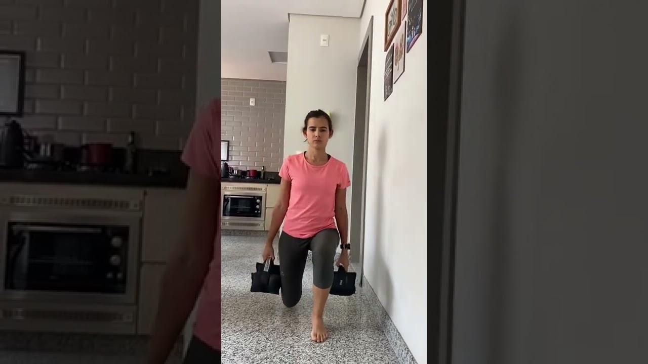 Passada com halteres - YouTube