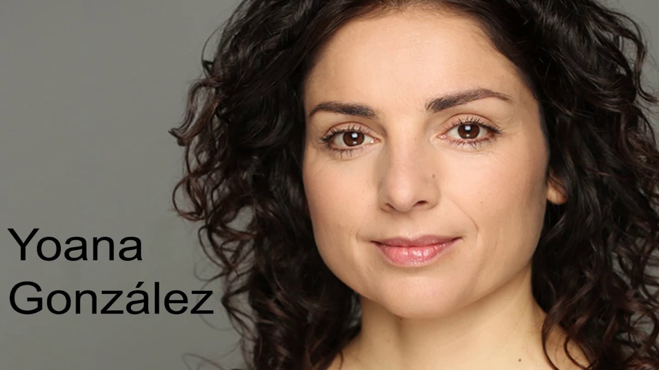 VIDEOBOOK Yoana González 2020 - YouTube