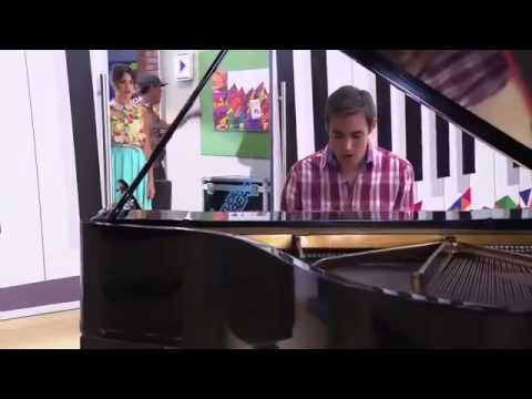 16  Violetta 2  Leon canta al piano  Entre dos mundos  Ep  33 HD - [HQ]
