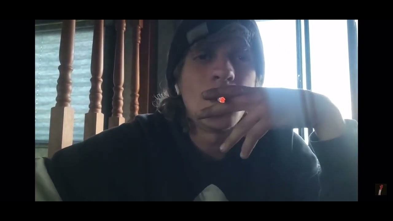 Chicken Andy Exposes SunnyIrl - YouTube