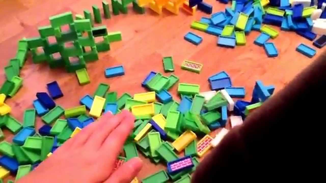 Parcours de domino de Maxime - YouTube