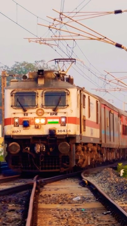 12616|New Delhi-MGR Chennai Central GRAND TRUNK EXPRESS - YouTube
