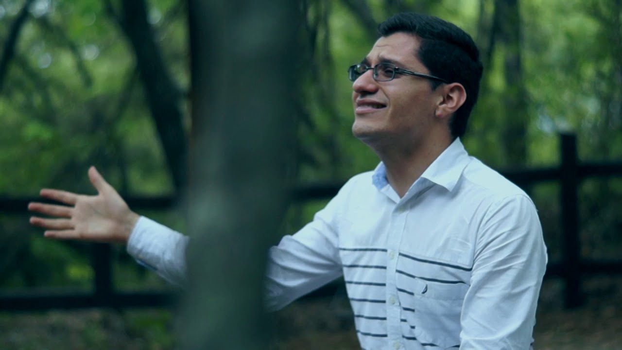 David Botello - Ciudad De Refugio (Video Oficial) - YouTube