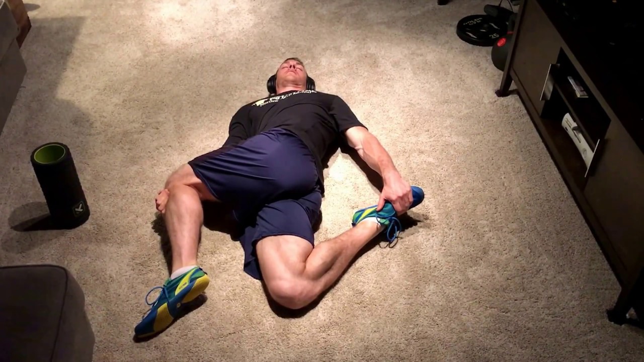 Best Thoracic Spine Mobility Exercises - The Bretzel (Grey Cook) - YouTube