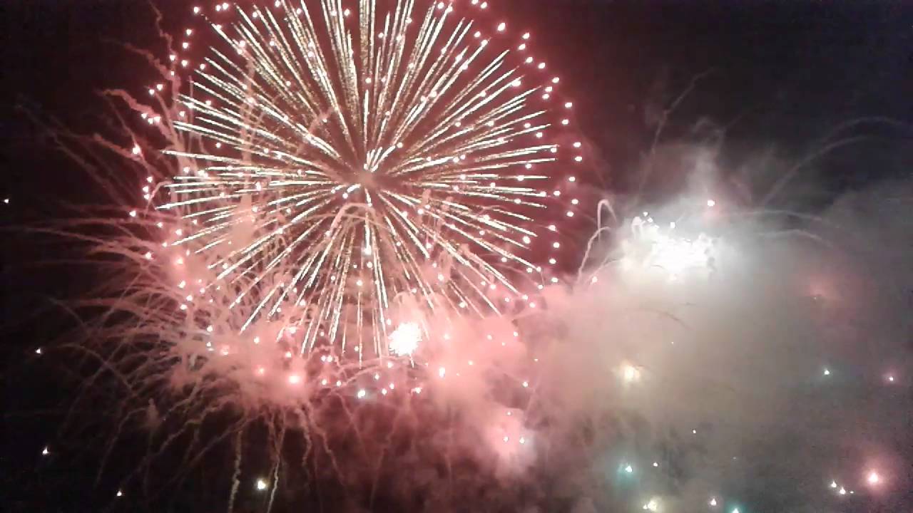GMA kapuso New Year Countdown to 2016 at SM Mall of Asia by the Bay ...