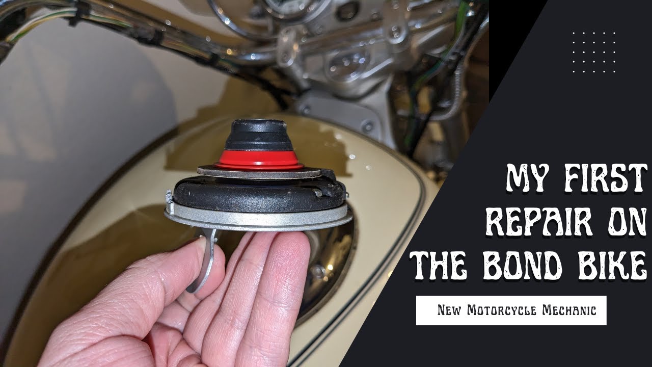 Repairing the gas cap on my BMW R1200c - YouTube