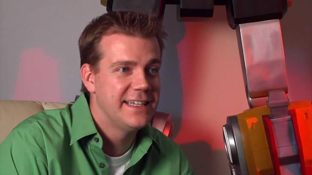 ToonBarn Interviews Jeremy Corray at Home of Voltron Part 3 - YouTube