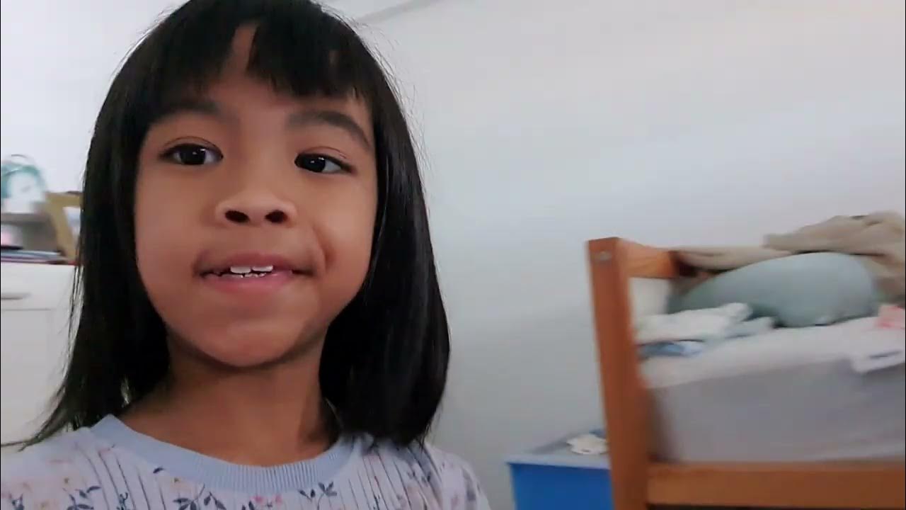 im gonna introduce my siblings to you guys!! - YouTube