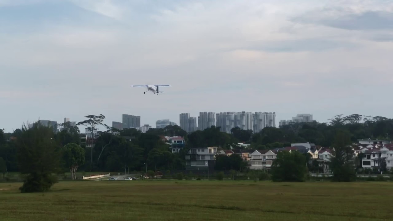 TOP RC Hobby Riot @ Old Holland road - YouTube