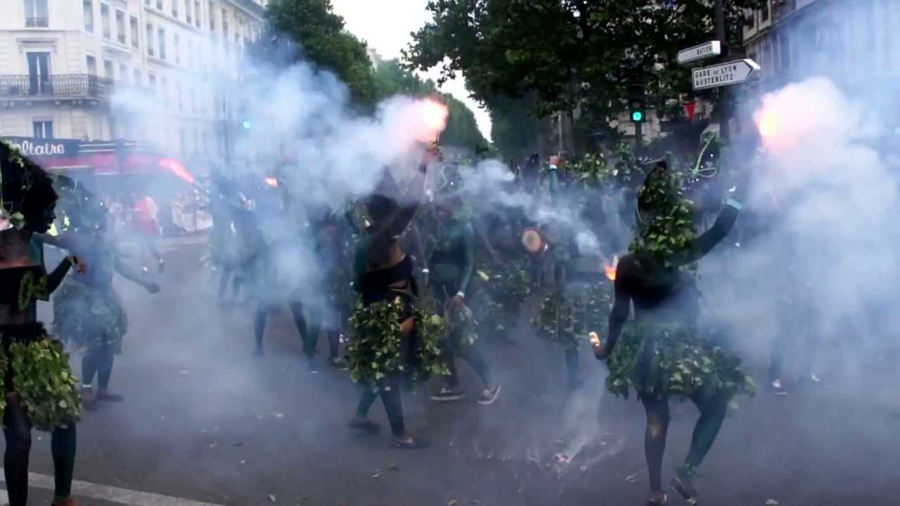 Bwa Bandé 91, Carnaval tropical de Paris 2013 - YouTube