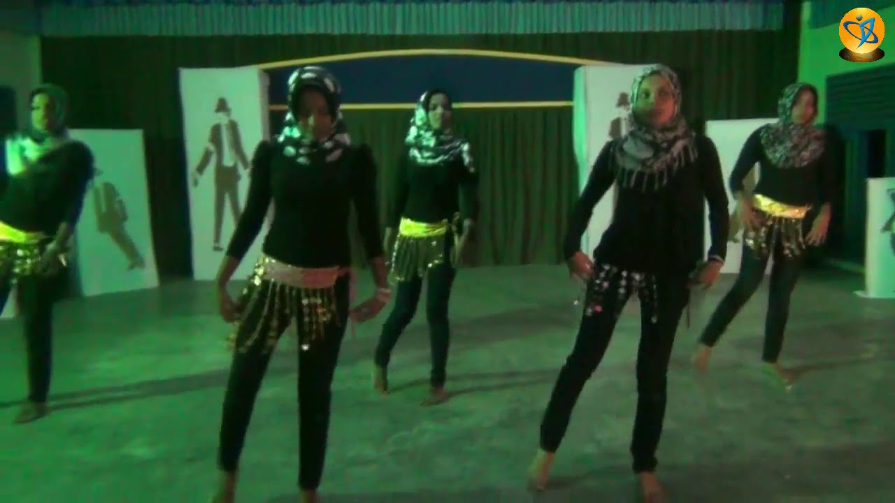 Maldives very nice mis dance. - YouTube
