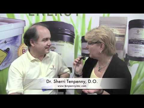 Dr. Sherri Tenpenny with Survive2Thrive.net Darren Craddock at 2011 ...