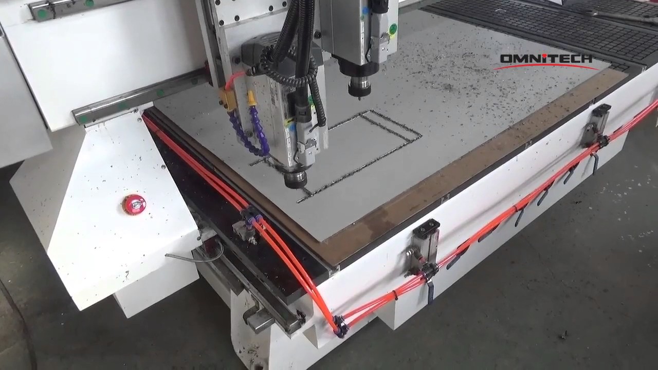 OMNI 2040 cnc router process ACP(aluminum plastic composite panel ...