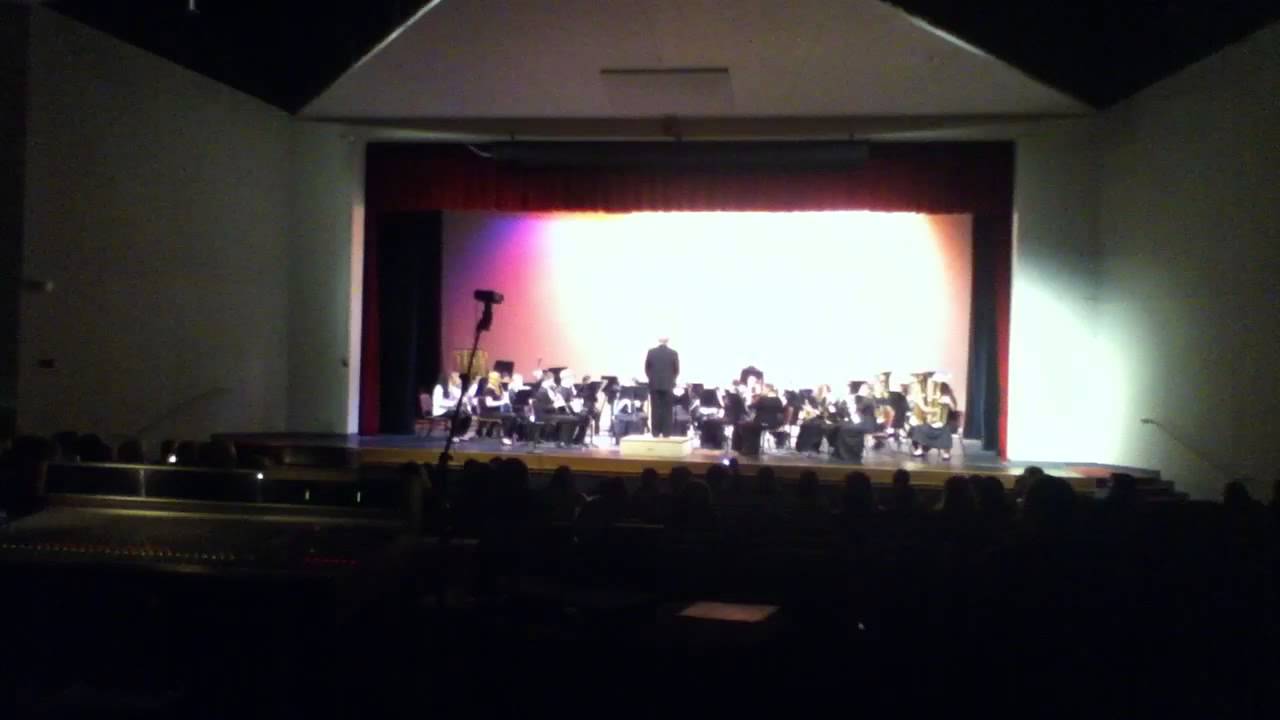 Mountain view high school bend band performance 10/29 - YouTube