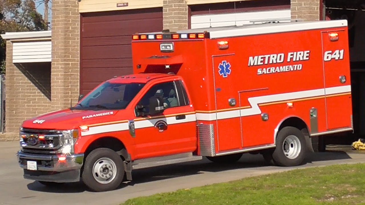 Sacramento Metro Fire Dist. Engine 41 & Medic 641 Responding - YouTube