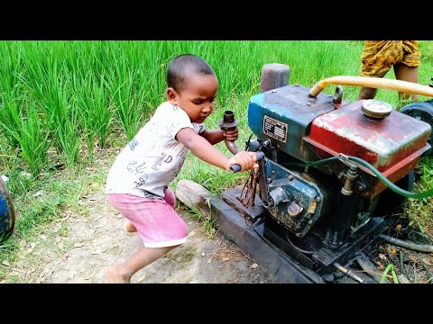 New Style Antic 16 hp Kirloskar Machine Startup By Small Boy.Amazing Skills.